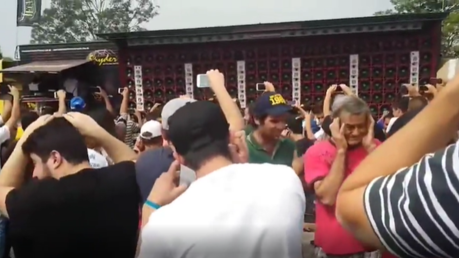 WATCH: You Can See The Sound Waves In This! | Rock 95