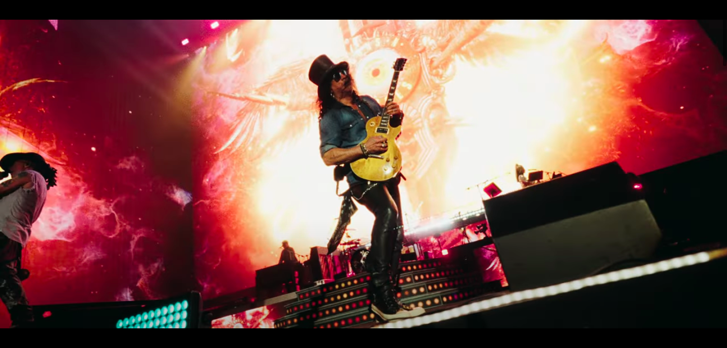 New GNR Tune Debuted On JukeBoxes By Accident -- But Now It's Available ...