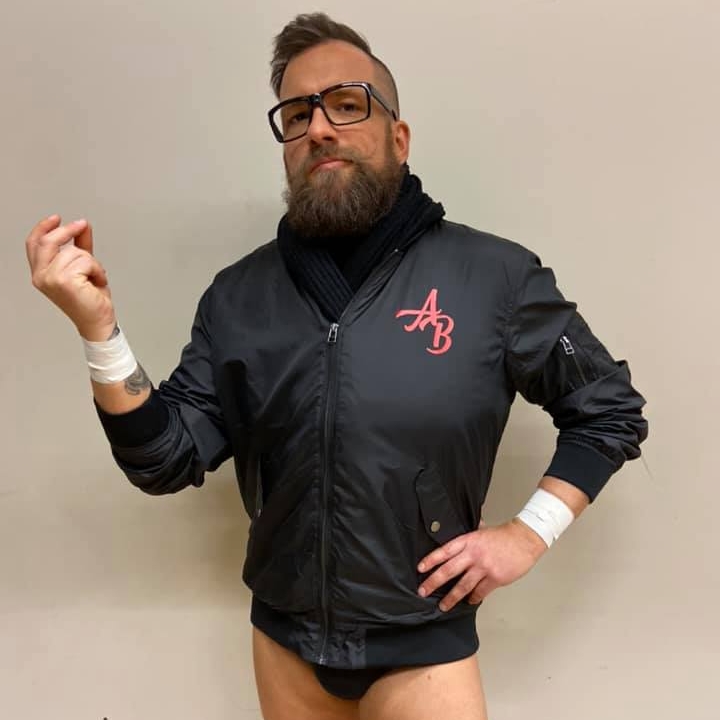 Asher Benjamin Calls In To The Morning Crew | Rock 95